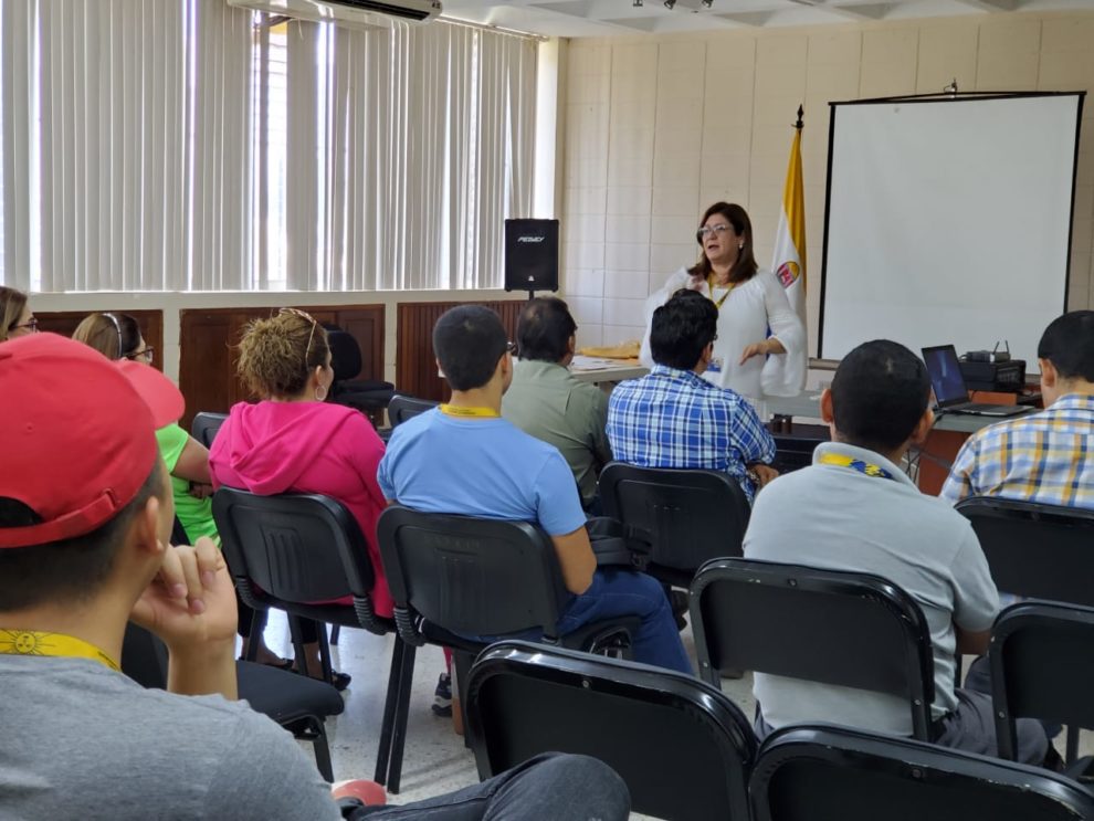 CURC-UNAH inicia el 2021 con nueva oferta académica en nivel de grado y ...