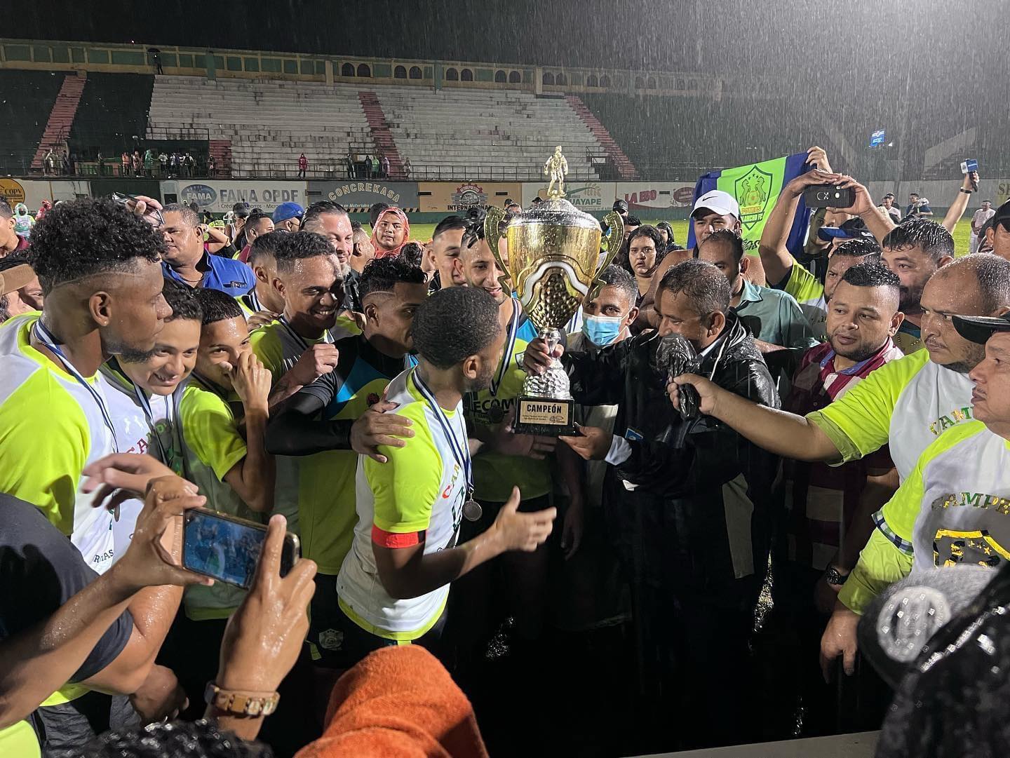 ¡Potro que alcanza, gana! Olancho FC nuevo equipo de la Liga Nacional ...