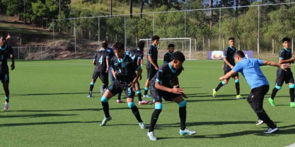 TDS sigue fortaleciendo el talento joven del fútbol hondureño - RadioHouse